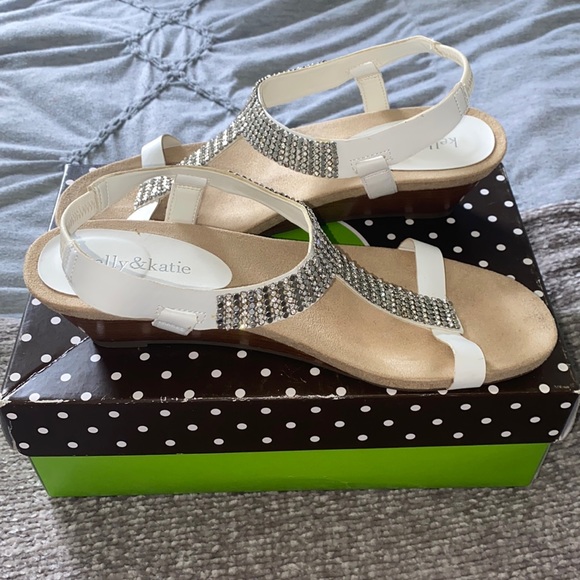 Kelly & Katie | Shoes | Kellykatie Heeled Sandals | Poshmark